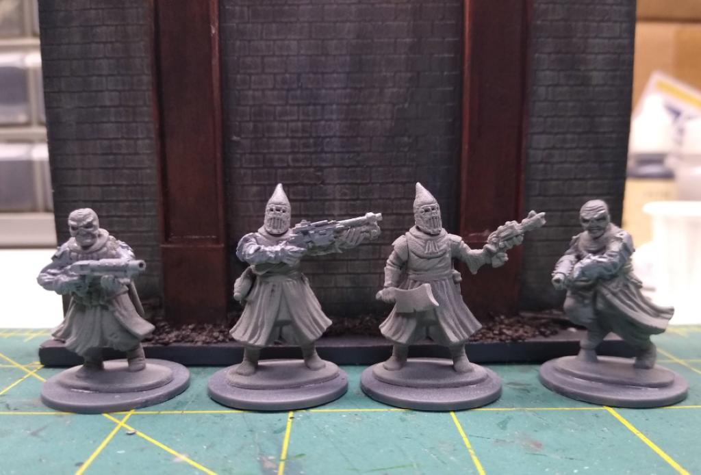 Chaos, Cultist, Frostgrave, Kitbash, Necromunda, Warhammer 40,000 - Post-Apocalypse Cultists ...